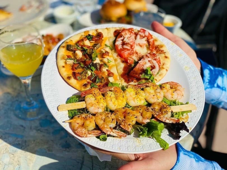 Lake View Bar & Grill – Lake Havasu Golf Club